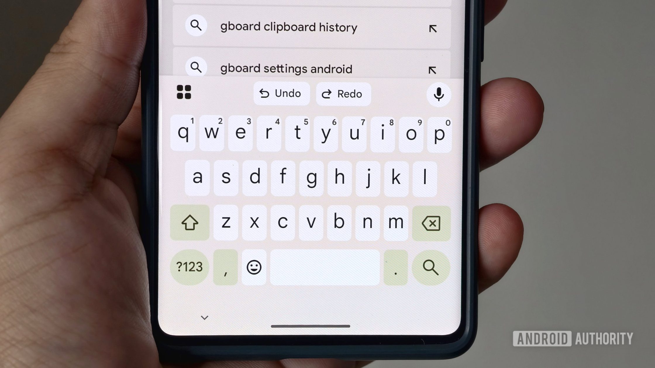 Google is making it easier to fix Gboard’s auto-correct errors